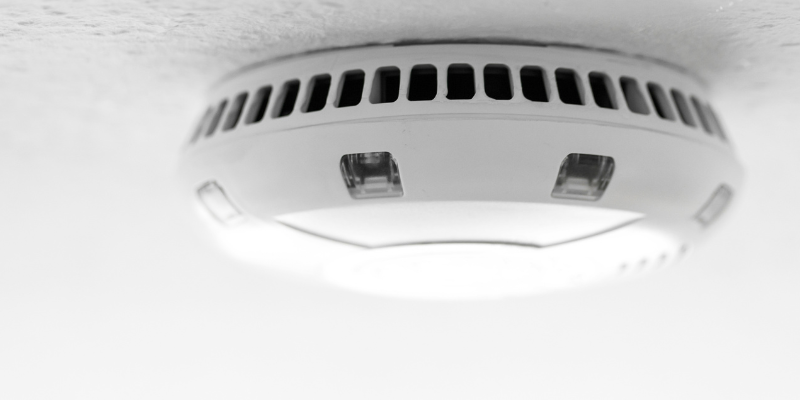 The Simple Guide to Smoke, Heat & CO Alarms